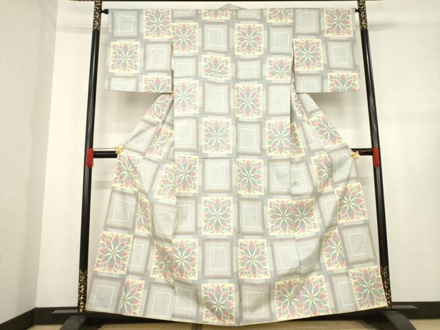 平和屋着物●本場大島紬　白大島　一元7マルキ　市松花文　正絹　逸品　AABD9954ck