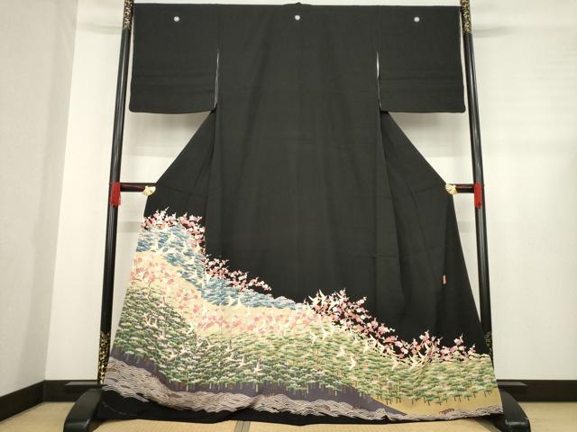 平和屋着物●豪華黒留袖　友禅　作家物　花鳥文　梅　松　千鳥　正絹　逸品　AABD9960ck