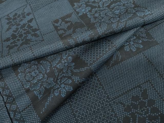 平和屋着物●本場大島紬　カタス7マルキ　色紙重ね草花文　正絹　逸品　AABE0074cs