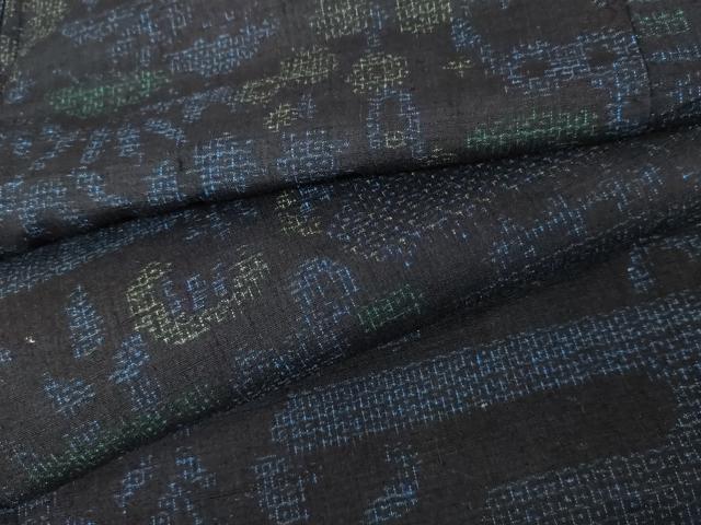 平和屋着物●本場結城紬　重要無形文化財　80亀甲　エ霞風景草花文　正絹　逸品　AABE0087cs