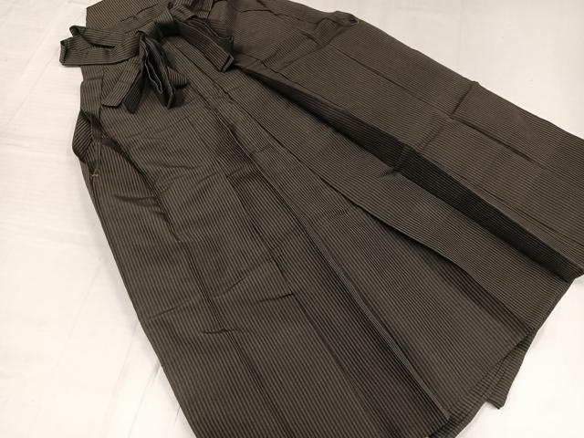 平和屋着物●男性　馬乗り袴　縞　正絹　逸品　AABE1229ph