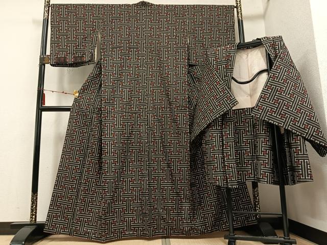 平和屋着物●本場大島紬　龍郷絣　秋名バラ　アンサンブル　ロング丈　反端付き　正絹　逸品　AABE1242ph