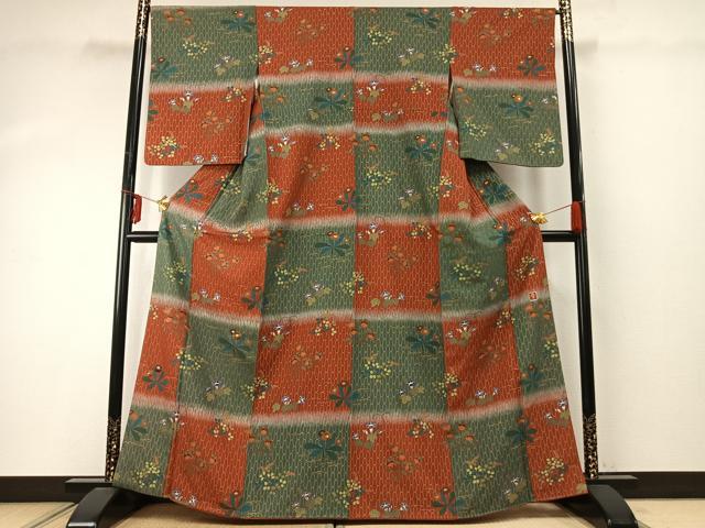 平和屋着物●ファッションデザイナー 花井幸子　小紋　刺繍　草花文　金糸　金彩　やまと誂製　正絹　逸品　AABE1786fy