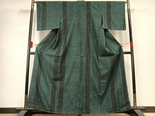 平和屋着物●本場結城紬　重要無形文化財　80亀甲　飛び亀甲柄　間道　正絹　逸品　未使用　AABE1974fy