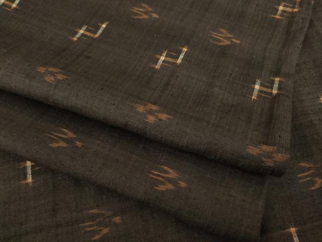 平和屋着物●国指定重要無形文化財　本場久米島紬　手織　琉球絣文様　正絹　逸品　AABE4406ck