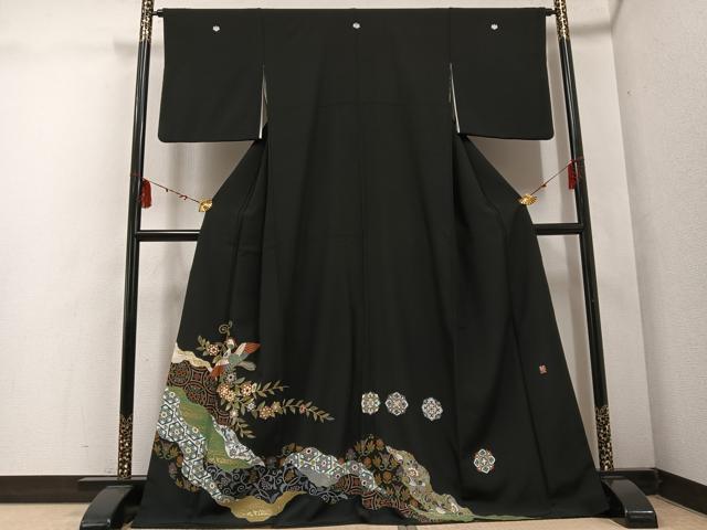 平和屋着物●豪華黒留袖　作家物　駒刺繍　花鳥葡萄更紗唐草文　正絹　逸品　AABE4803ph