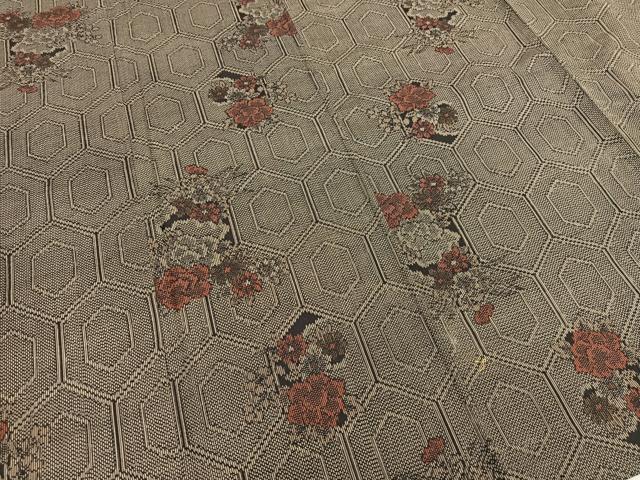 平和屋着物▽上質な紬 　単衣　亀甲花文　黒地 　正絹　逸品　未使用　BAAS8019yc