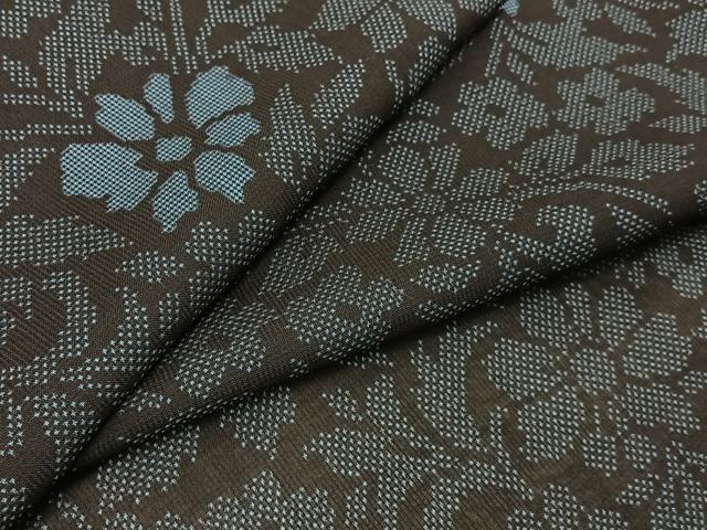 平和屋着物＊夏物　本場大島紬　夏大島　7マルキ　花唐草文　正絹　逸品　BAAU3469hj