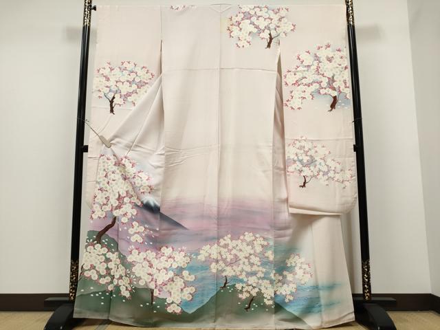 平和屋着物●近代日本画の巨匠　横山大観　じゅらく謹製　大観好み　振袖　遠山枝花文　暈し染め　銀通し地　正絹　逸品　CAAP7095hy