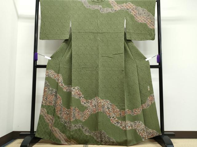 平和屋着物●訪問着　作家物　型染め　都巳二　花唐草文　鬼しぼ縮緬　正絹　逸品　CAAQ9172vf