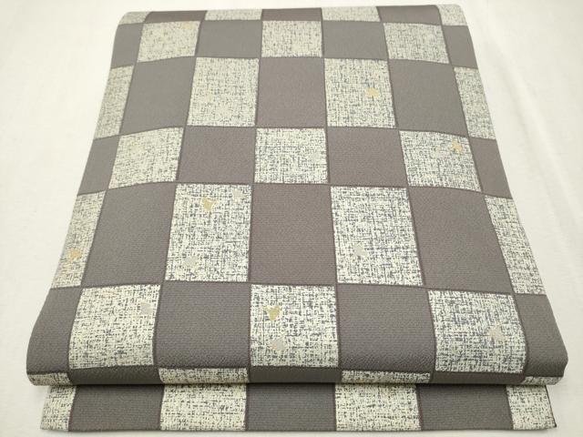 平和屋着物●全通柄袋帯　変わり市松舞葉文　金彩　正絹　逸品　CAAR7669hy