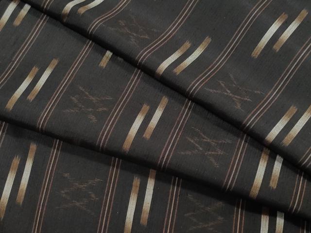 平和屋着物●上質な紬　絣文様　正絹　逸品　CAAR8263vf