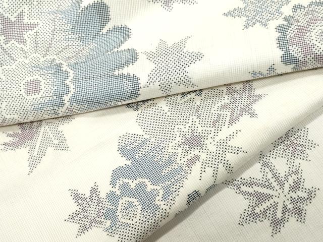 平和屋着物●本場大島紬　白大島　7マルキ　草花文　正絹　逸品　CAAR8266vf