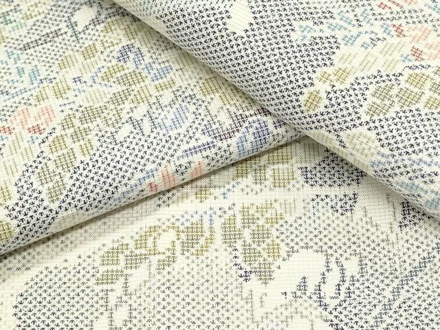 平和屋着物●本場大島紬　白大島　9マルキ　雲重ね草花文　正絹　逸品　CAAS0161th