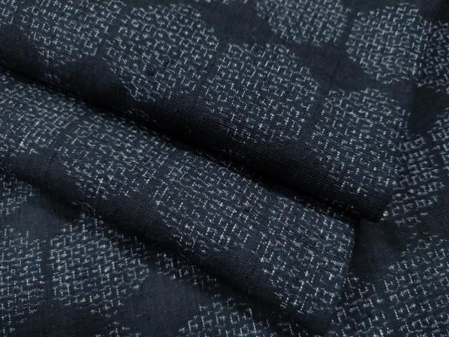 平和屋着物●本場結城紬　重要無形文化財　80亀甲　亀甲文　正絹　逸品　CAAS6830yc