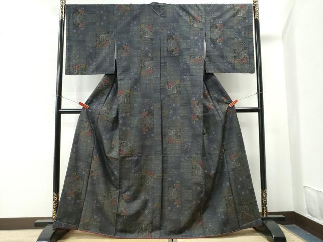 平和屋着物○本場大島紬 9マルキ 霞御所車文 正絹 逸品 DAAQ3497ps