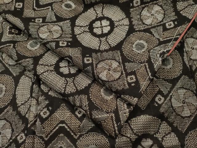 平和屋着物●本場大島紬　龍郷絣　正絹　逸品　未使用　CAAS7255yc