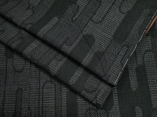 平和屋着物●結城紬　80亀甲　エ霞文　黒地　正絹　逸品　未使用　CAAS7571yc