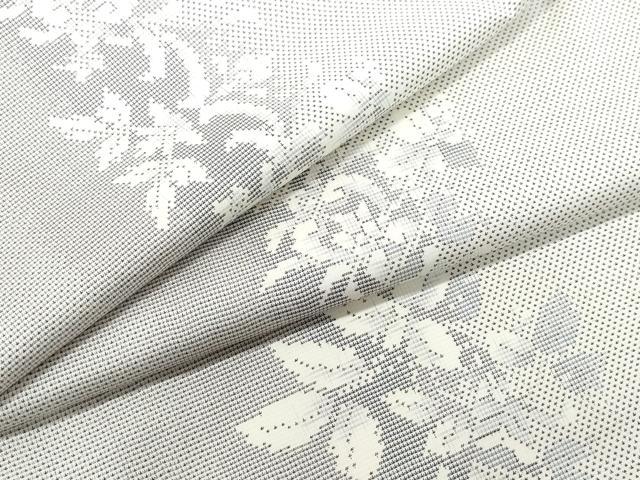 平和屋着物○本場大島紬 白大島 9マルキ 草花文 正絹 逸品 DAAV1519tw