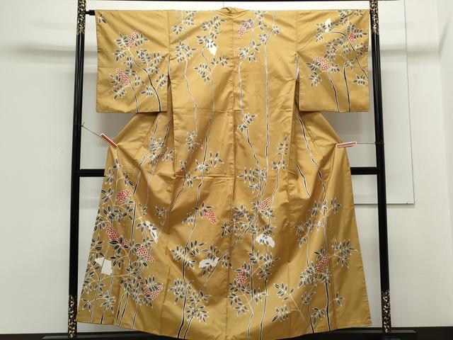 平和屋着物●訪問着　本場染大島紬　南天文　正絹　逸品　CAAS9364th