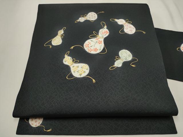 平和屋着物●九寸名古屋帯　作家物　瓢箪花文　黒地　金彩　正絹　逸品　CAAT0920hy