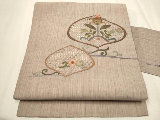 平和屋着物●中国三大刺繍　スワトウ刺繍　総刺繍　九寸名古屋帯　紬地　更紗花唐草文　正絹　逸品　CAAT0928hy