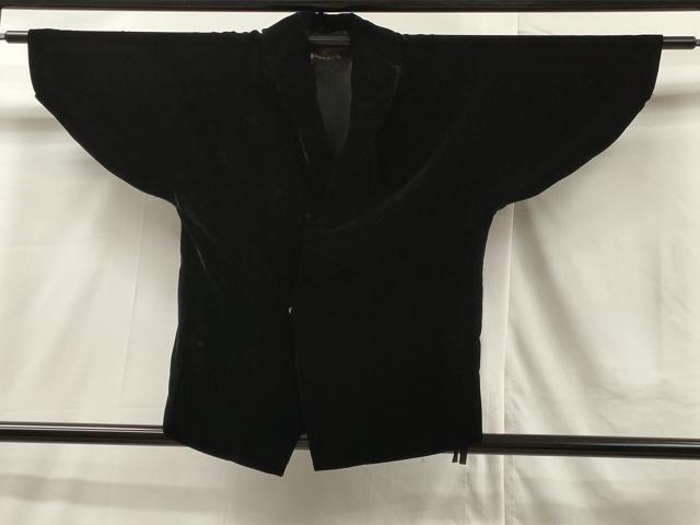 平和屋着物＃和装コート　ベロア　黒地　逸品　CAAT5613id