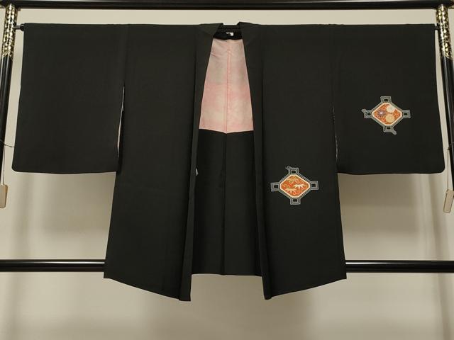 平和屋着物＃羽織　刺繍　蜀江花唐草文　黒地　金彩　正絹　逸品　CAAT5628id