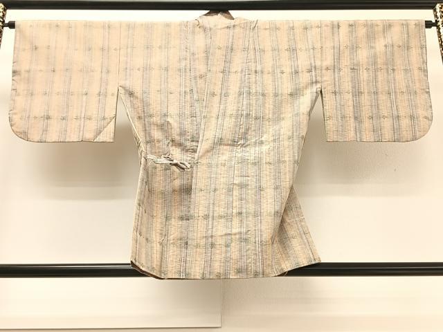 平和屋着物＃道中着　紬地　吉祥霞文　正絹　逸品　CAAT5948id