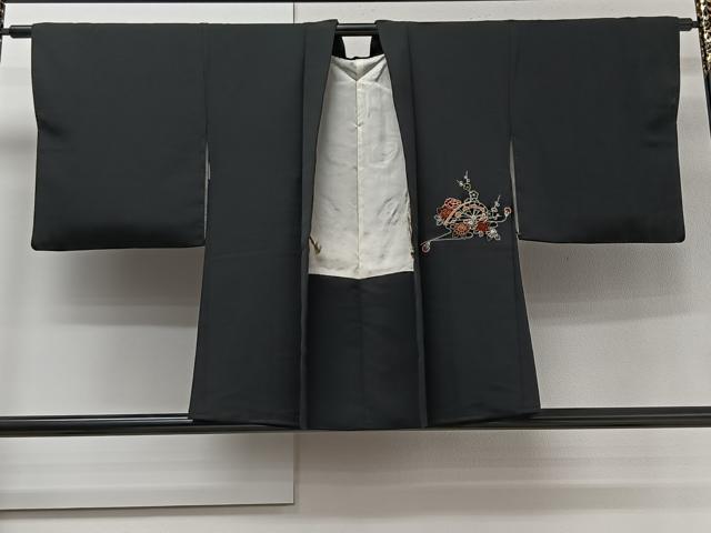 平和屋着物＃中国三大刺繍　相良刺繍　総刺繍　扇面片輪車花文　黒地　正絹　逸品　CAAT5990id