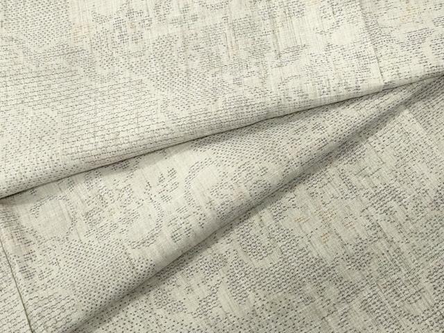 平和屋着物●本場結城紬　重要無形文化財　120亀甲　花唐草文　正絹　逸品　CAAT6918vf