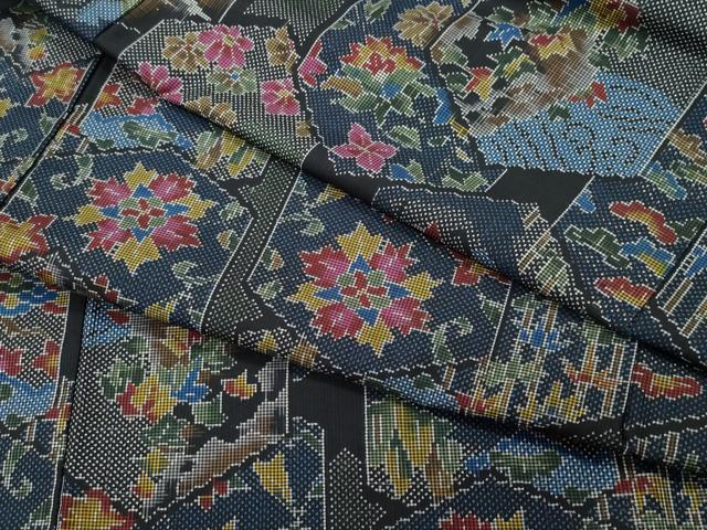 平和屋着物●本場大島紬　7マルキ　亀甲草花文　正絹　逸品　CAAT6972vf