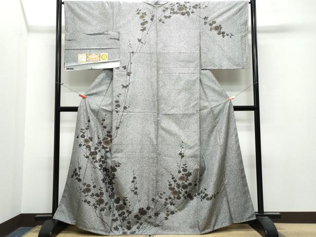 平和屋着物●訪問着　本場縞大島紬　枝花文　たたき染め　黒地　金彩　宮之原織物謹製　証紙付き　正絹　逸品　未使用　CAAT7112vf