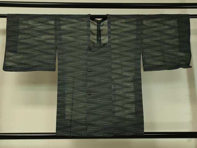 平和屋着物▽道行コート　スリーシーズン　春夏秋　塵除け　紗　よろけ縞　黒地　正絹　逸品　CAAT7207vp