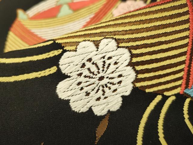 平和屋着物○西陣 六通柄 本袋帯 糸巻き桜花文 黒地 証紙付き