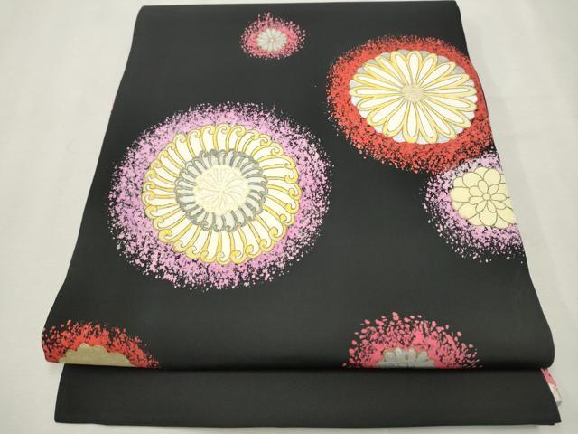 平和屋着物●塩瀬　九寸開き名古屋帯　舞花文　黒地　金銀彩　正絹　逸品　CAAT8090hy