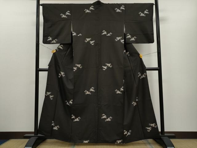 平和屋着物●本場大島紬　9マルキ　地空き　跳兎　正絹　逸品　CAAT9297dy