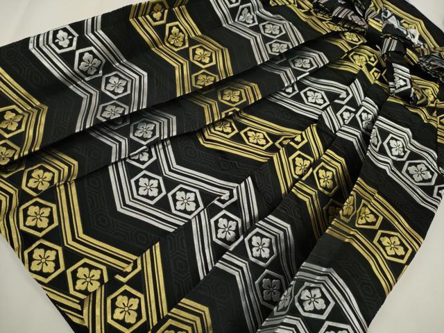 平和屋着物●男性　馬乗り袴　舞台衣装　亀甲花文　黒地　金銀糸　CAAT9301dy