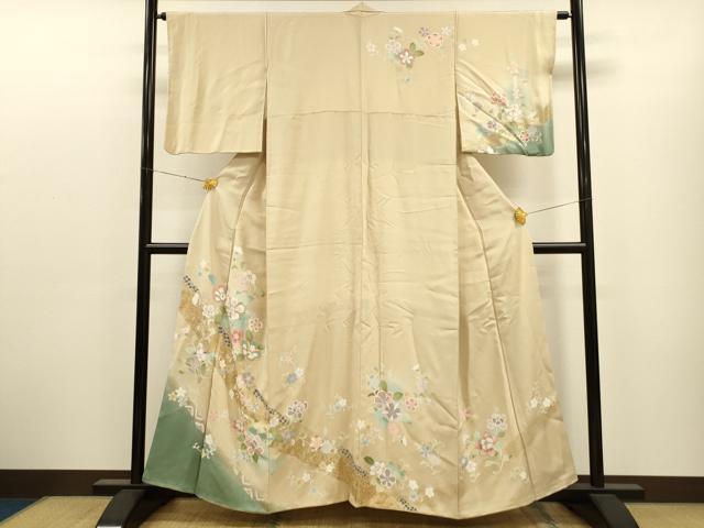 平和屋着物●訪問着　作家物　駒刺繍　草花文　暈し染め　金彩　正絹　逸品　CAAT9304dy