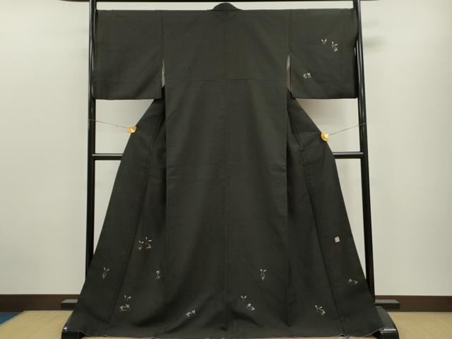 平和屋着物●訪問着　作家物　お召地　兎　黒地　金銀彩　正絹　逸品　CAAT9333dy