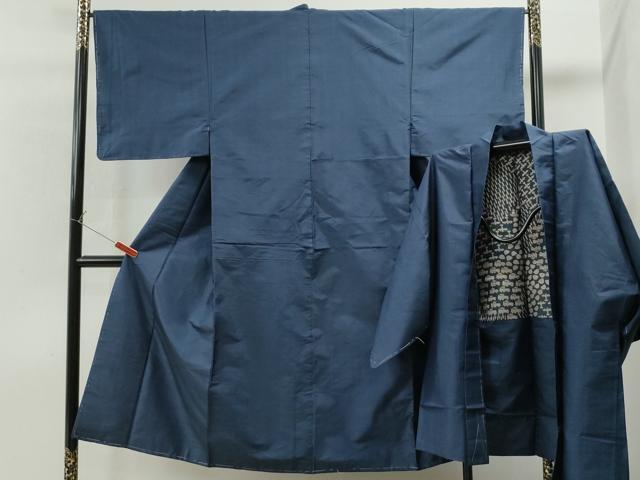 平和屋着物●男性　本場大島紬　アンサンブル　80亀甲　総詰め　正絹　逸品　未使用　CAAU1603yc