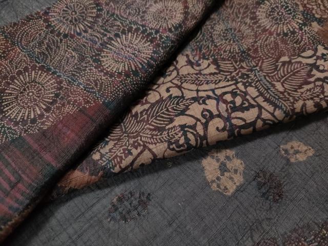 平和屋着物●伝統工芸士　七代目　吉澤与市　紬　絞り　型染め　花唐草文　やまと誂製　正絹　逸品　CAAU1612yc