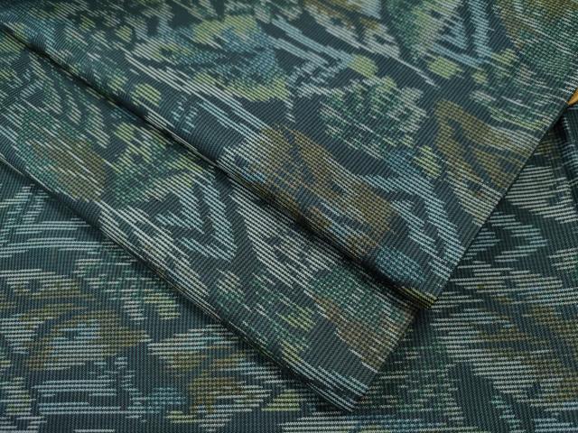 平和屋着物●本場大島紬　7マルキ　草花尽くし　正絹　逸品　CAAU1870yc