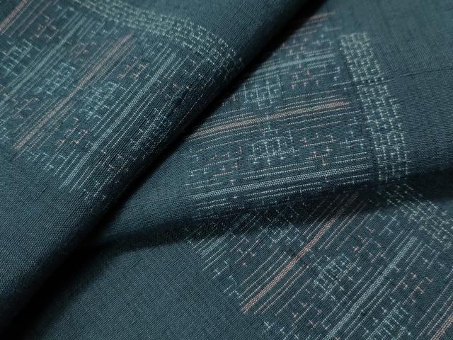 平和屋着物●結城紬　80亀甲　飛び亀甲柄　色紙重ね吉祥文　正絹　逸品　未使用　CAAU1949yc