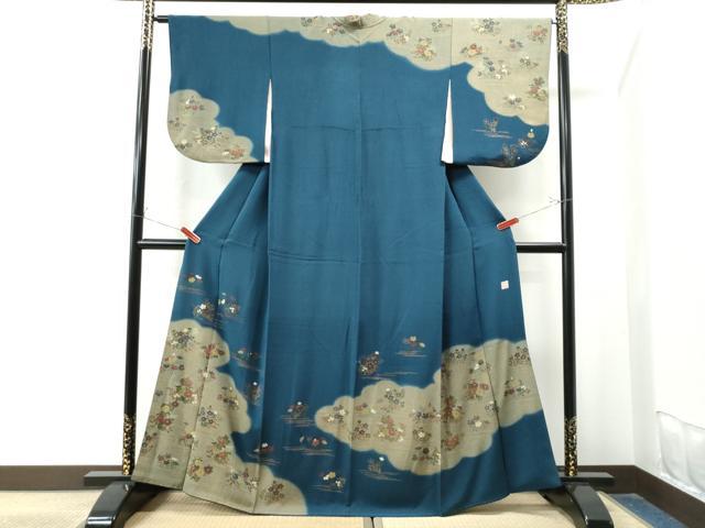 平和屋着物●訪問着　作家物　雲取り霞草花文　暈し染め　金彩　鬼しぼ縮緬　正絹　逸品　CAAU1976yc