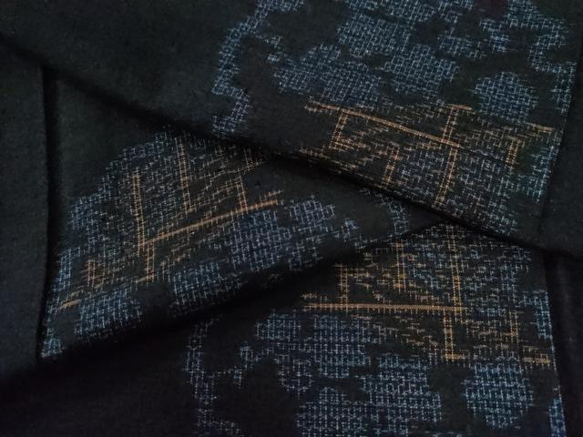 平和屋着物●結城紬　100亀甲　飛び亀甲　雪輪花文　正絹　逸品　CAAU1999yc