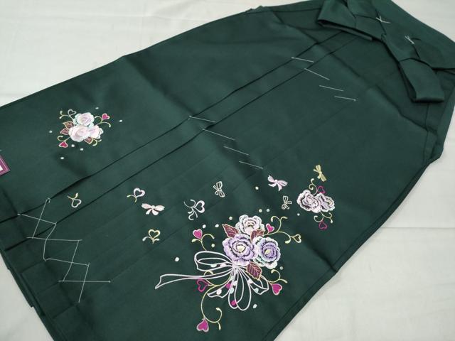 平和屋着物●女性　行灯袴　総刺繍　花唐草文　高麗納戸色　卒業式　洗える着物　未使用　CAAU2201yc