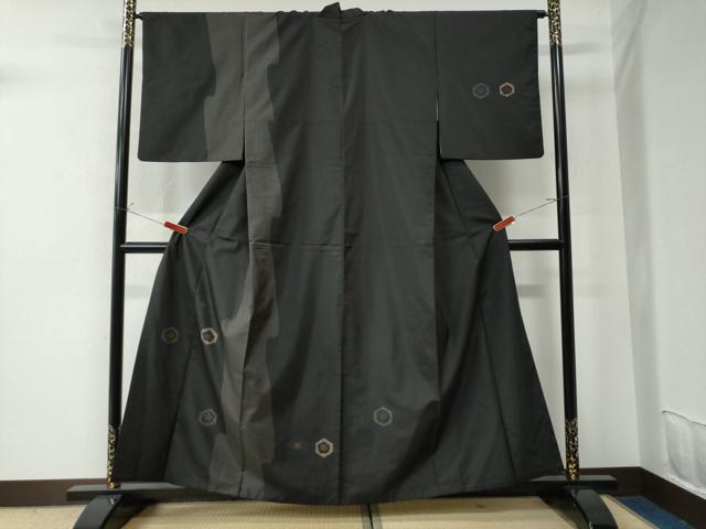 平和屋着物●本場大島紬　訪問着　亀甲花文　黒地　正絹　逸品　CAAU2525yc