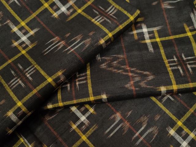 平和屋着物●国指定重要無形文化財　本場久米島紬　手織　正絹　逸品　CAAU2611yc