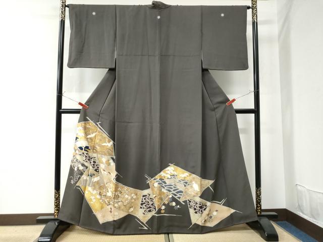 平和屋着物●豪華色留袖　駒刺繍　飛鶴動物渡り橋浜松花文　金彩　正絹　逸品　CAAU2775yc